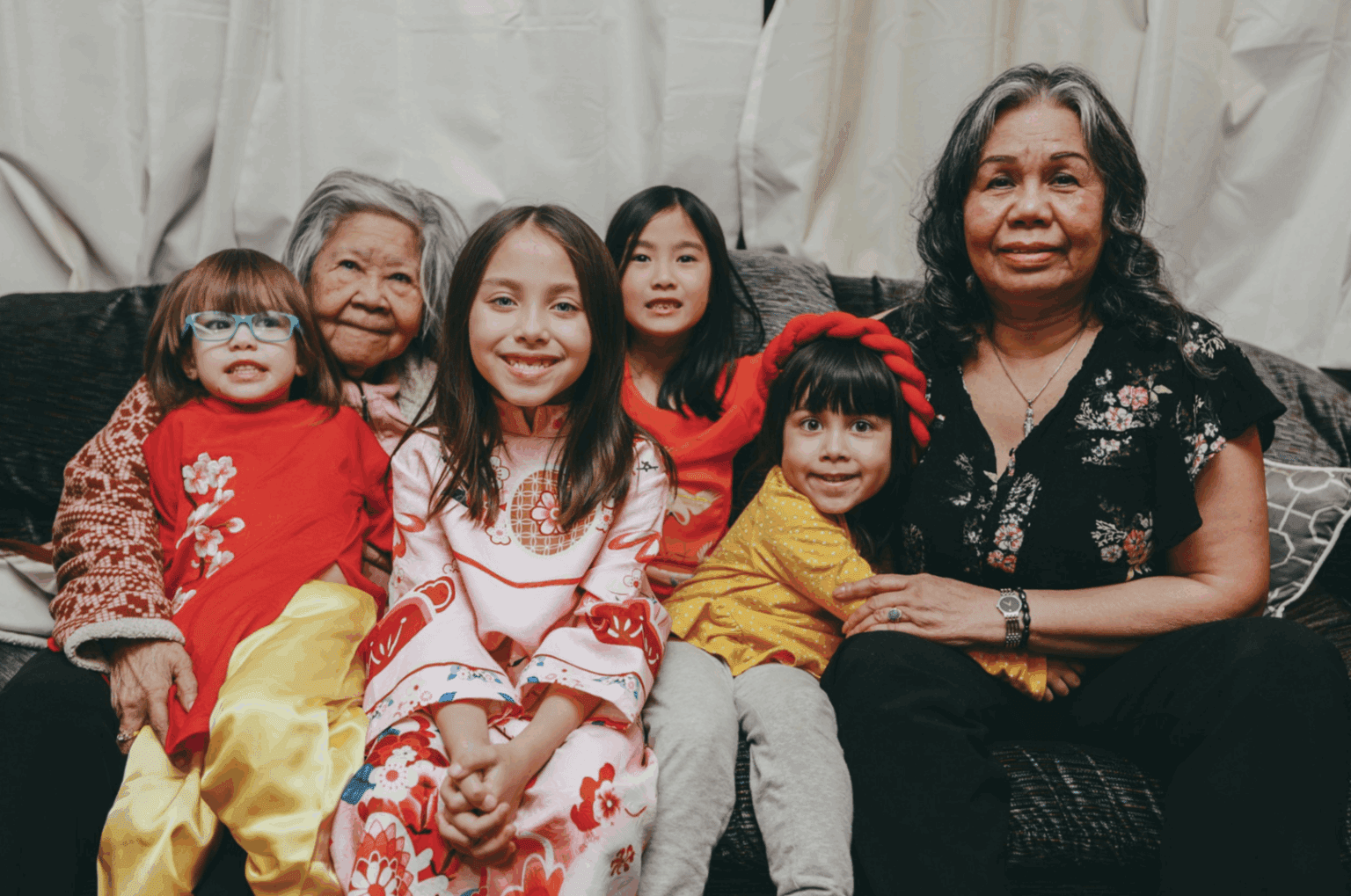 Breaking the Cycle: Intergenerational Trauma Therapy | embodyandmindcollective.com